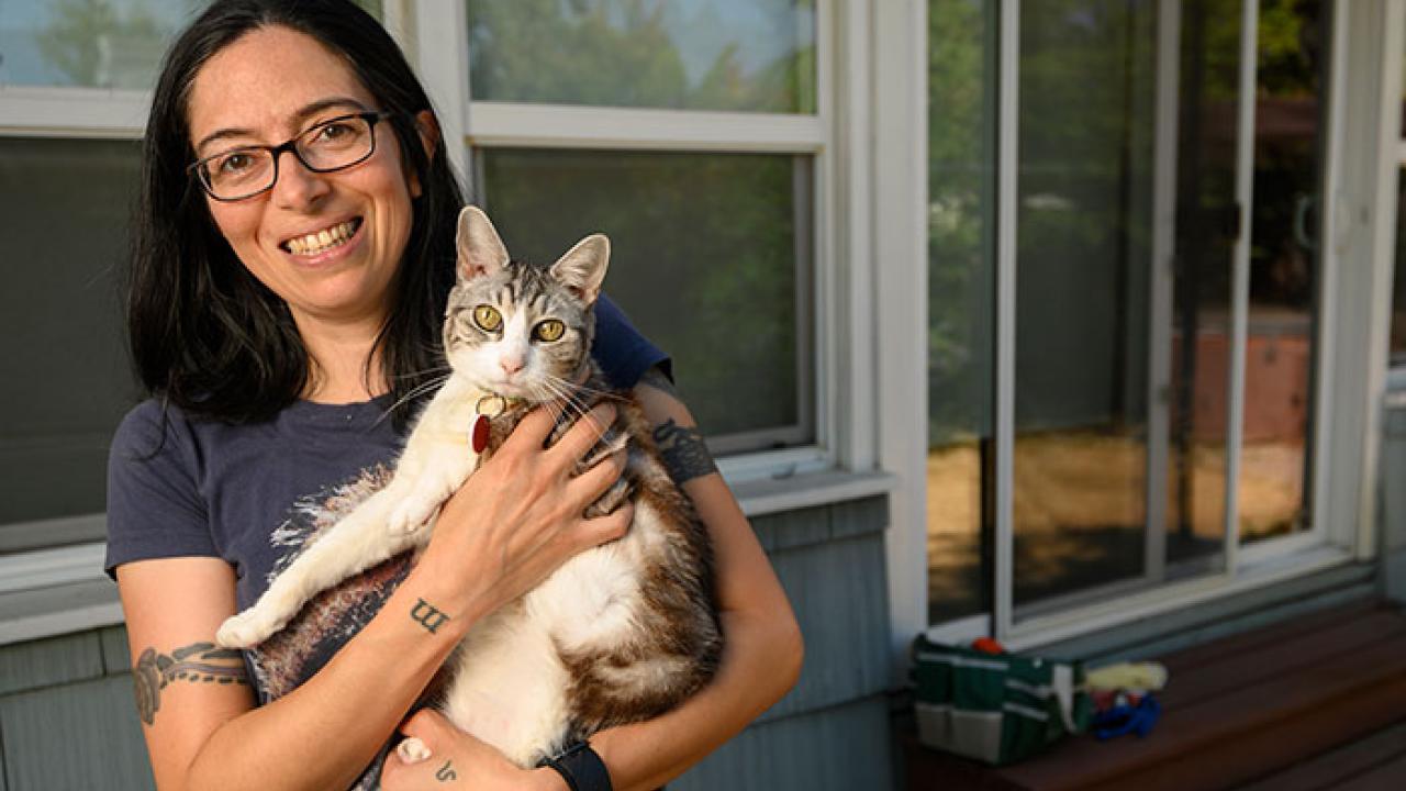 Cat Guru | UC Davis